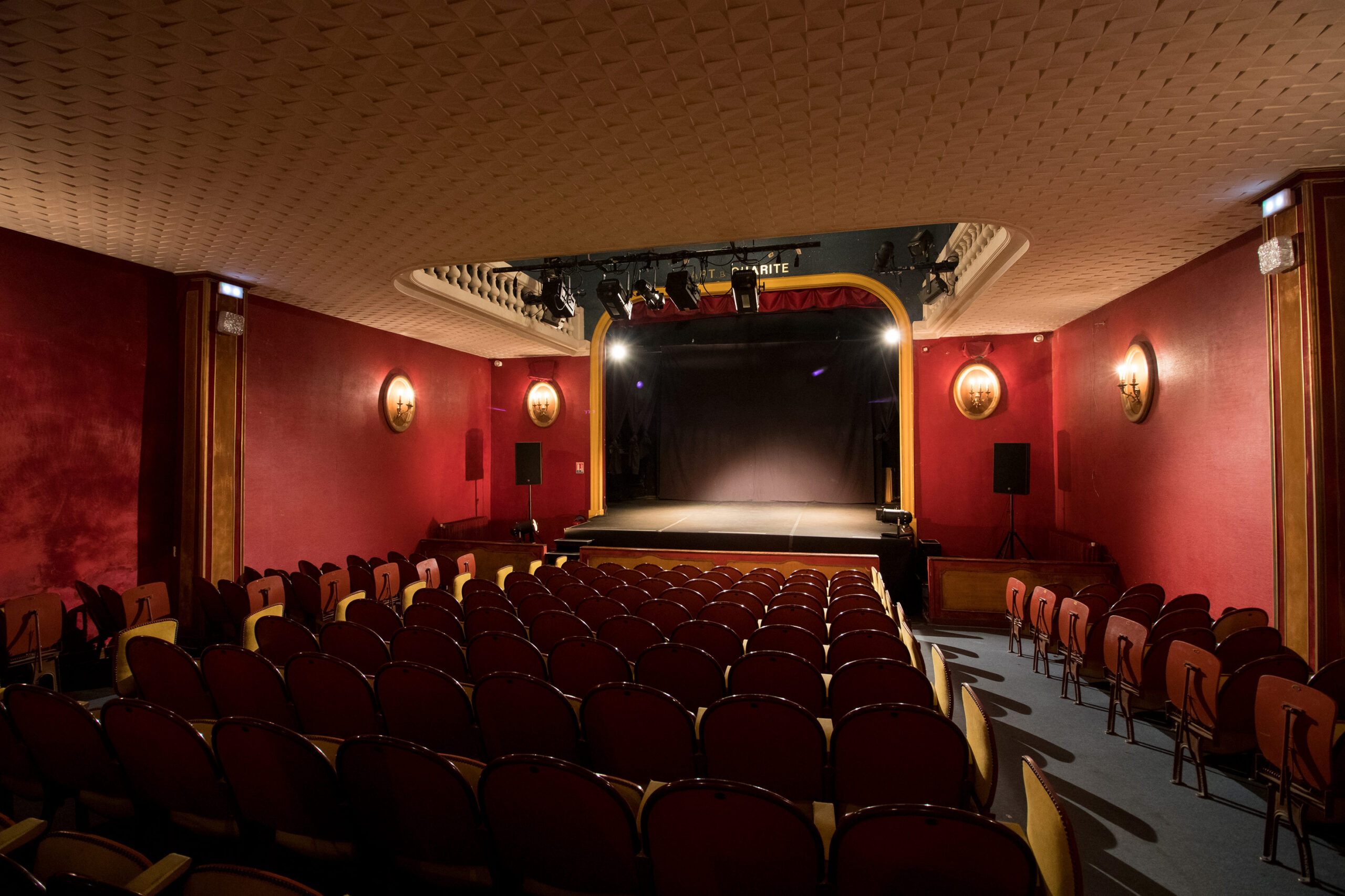 Salle De Spectacle Théâtre De LŒuvre Marseille